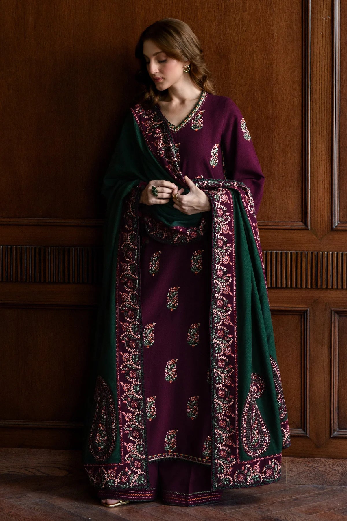 Batik Embroidered Dahank Three Piece BT-930 – zunaisha collection
